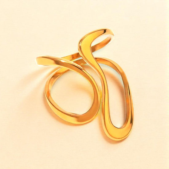 Irregular Wavy Ring | Gold 18k – Kora Jewelry